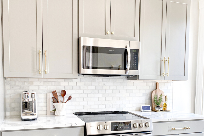 Descúbrelo: esta es una manera fácil de limpiar tu microondas